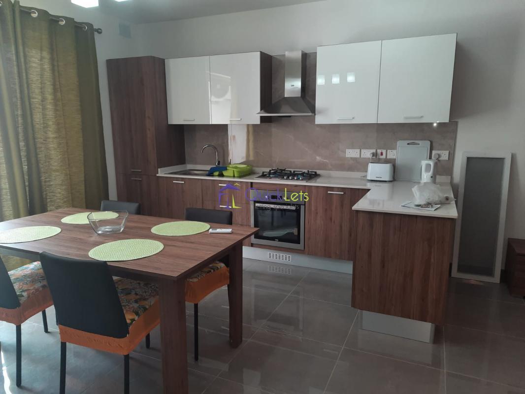 Apartments in Luqa - REF 63618