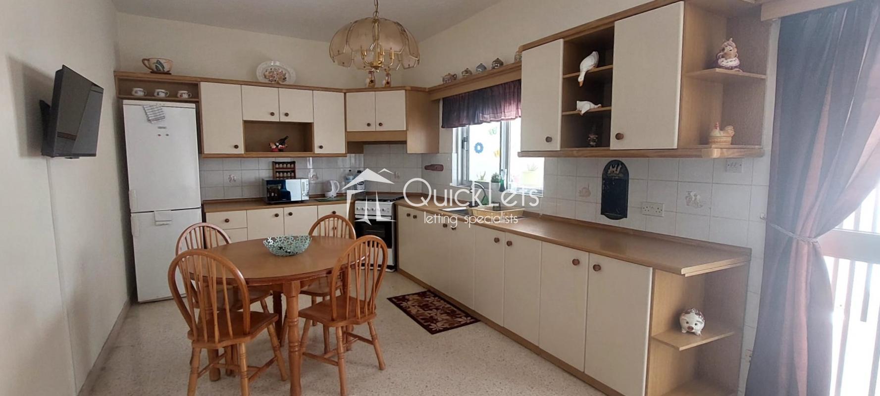 Rooms in Malta by Quicklets